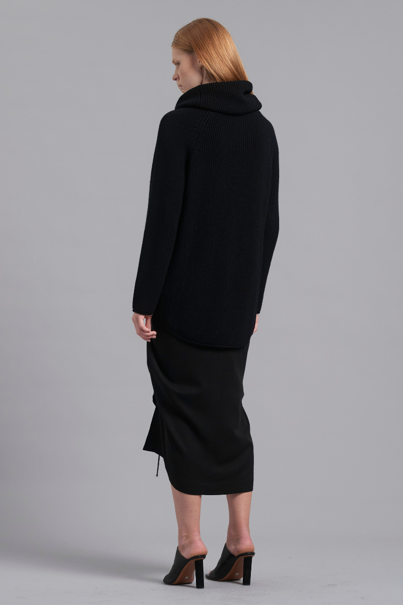 Black Dawn Rib Merino Knit | Ribbed Wool Knitwear | Nique – Nique Clothing
